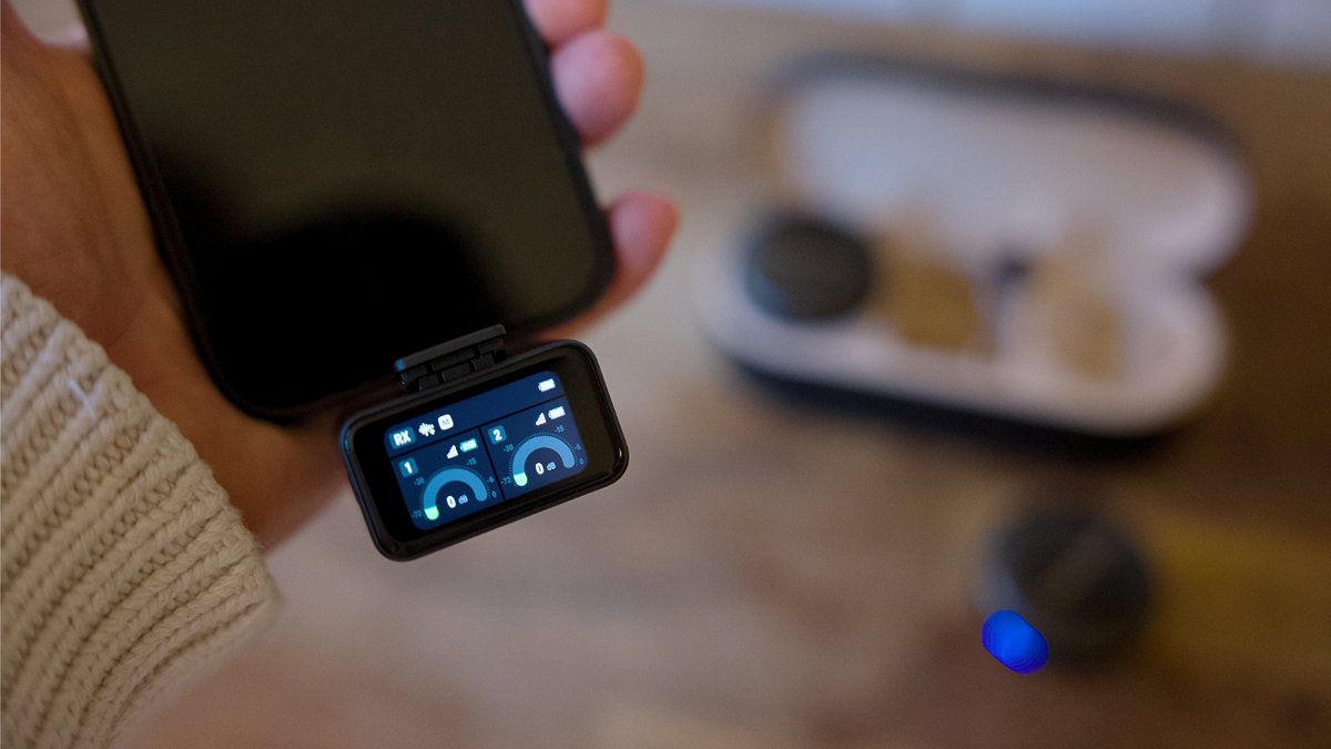 AnkerWork M650 review: a complete wireless mic kit for content creators ...