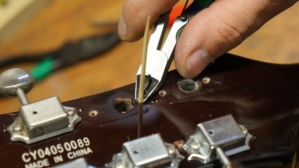 How to fix tuning problems on your guitar | MusicRadar