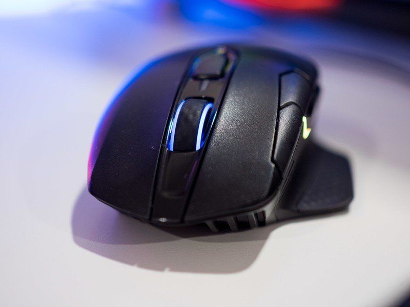 Corsair Dark Core RGB Pro review: My new favorite gaming mouse ...