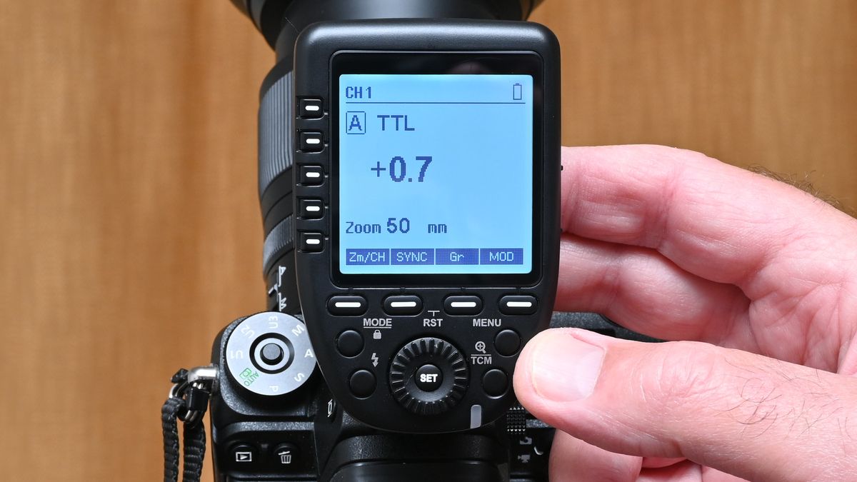 Godox XPro TTL/HSS flash trigger review: an object lesson in wireless ...