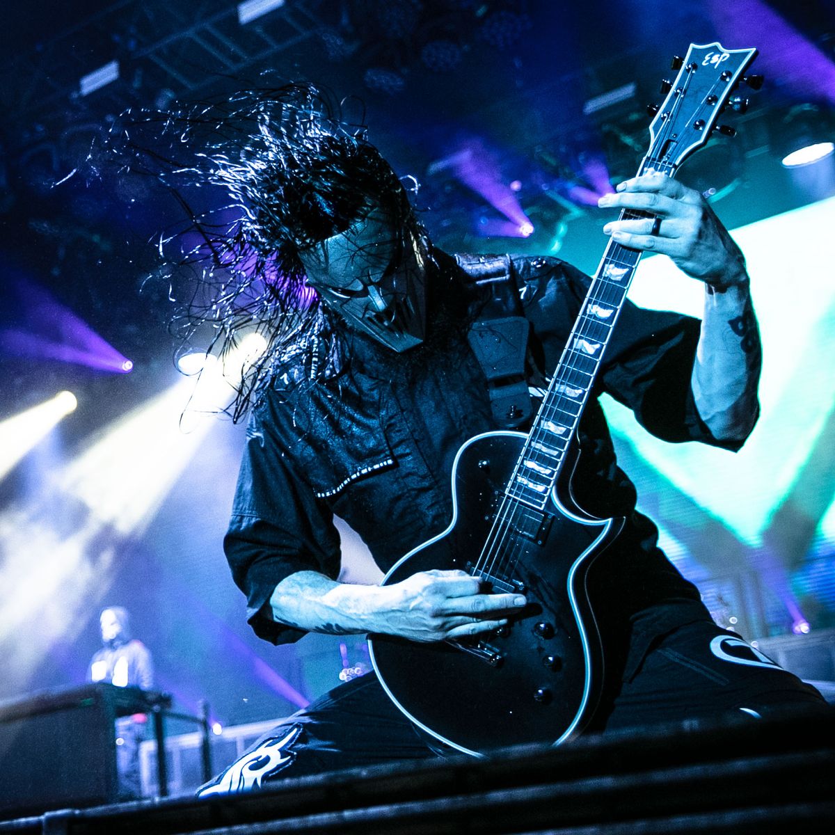 Mick Thomson confirms he is using Fishman Fluence pickups now, and we ...