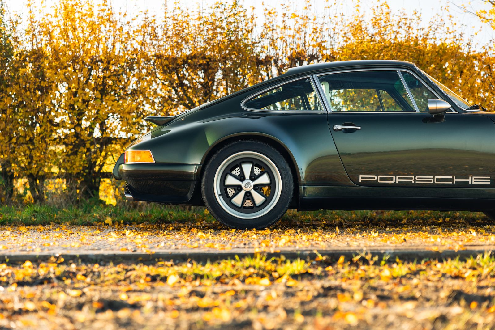 Theon Design transform classic Porsches into a low-key bespoke supercar ...