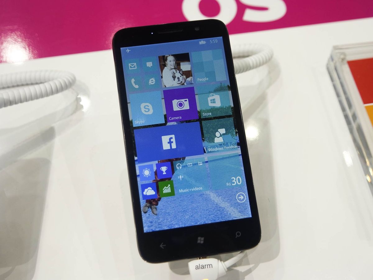 Alcatel OneTouch slips out a Windows 10 prototype at MWC 2015 | Windows ...