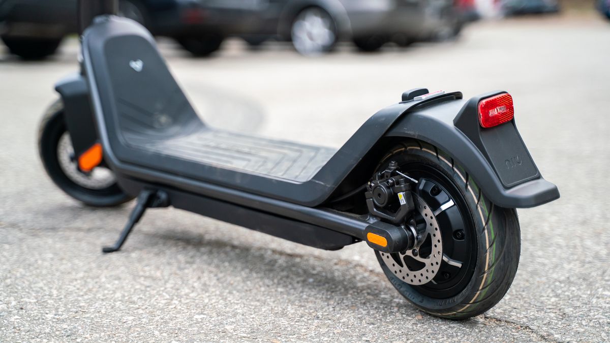 NIU KQi3 Pro review | TechRadar