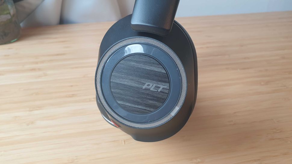 Poly Voyager 8200 UC wireless headset review | TechRadar