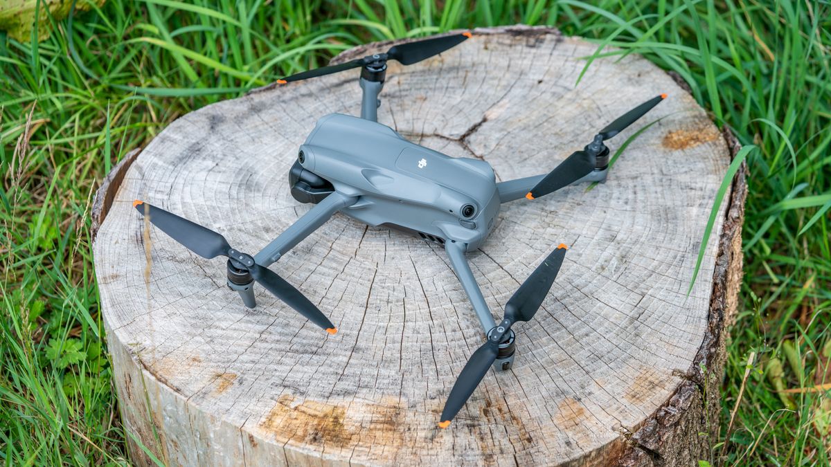 DJI Air 3 review: a nifty dual-camera drone | TechRadar
