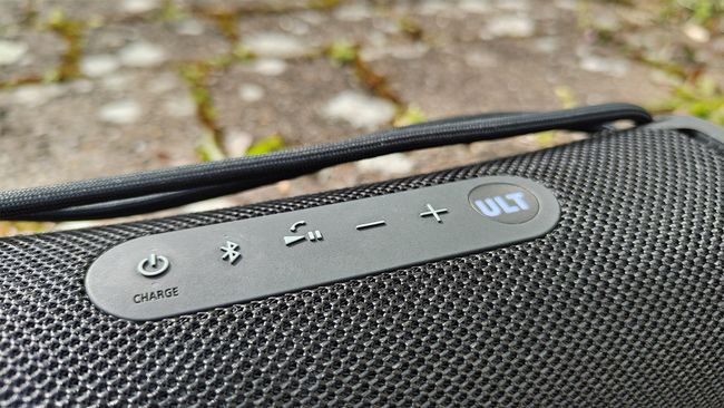 Sony ULT Field 1 review: a well-furnished, ruggedly built portable ...