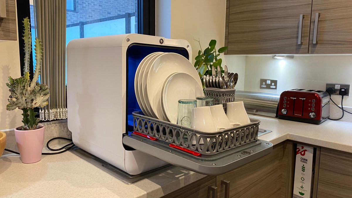 Bob Mini Dishwasher review | TechRadar
