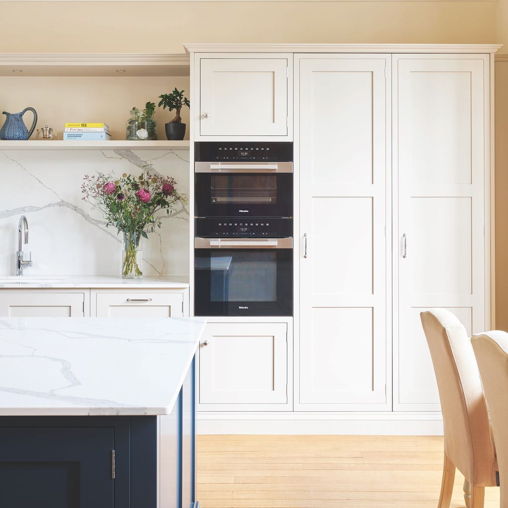 The best place to position your cooker in a kitchen | Ideal Home