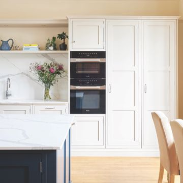 The best place to position your cooker in a kitchen | Ideal Home