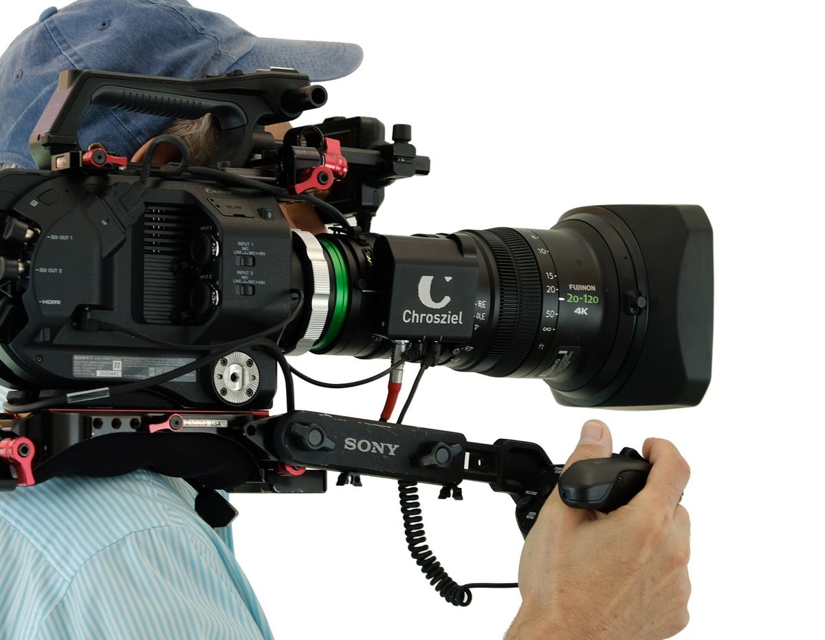 Fujinon Offers Servo Option for New Cabrio 20-120mm Zoom Lens | TV Tech