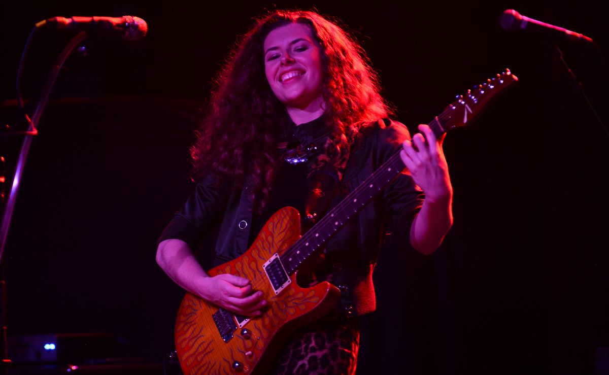 With a helping hand from Greta Van Fleet's Sam Kiszka, Hannah Wicklund ...
