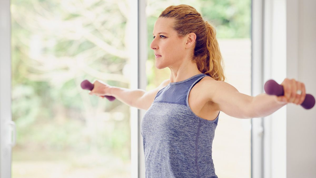 The Best Biceps Exercises For Women | Coach