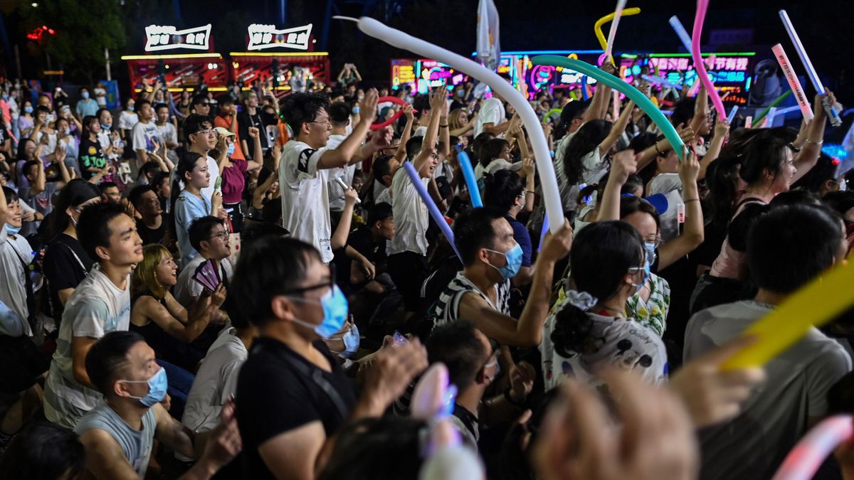 China dismisses anger at ‘huge Wuhan pool party’ | The Week