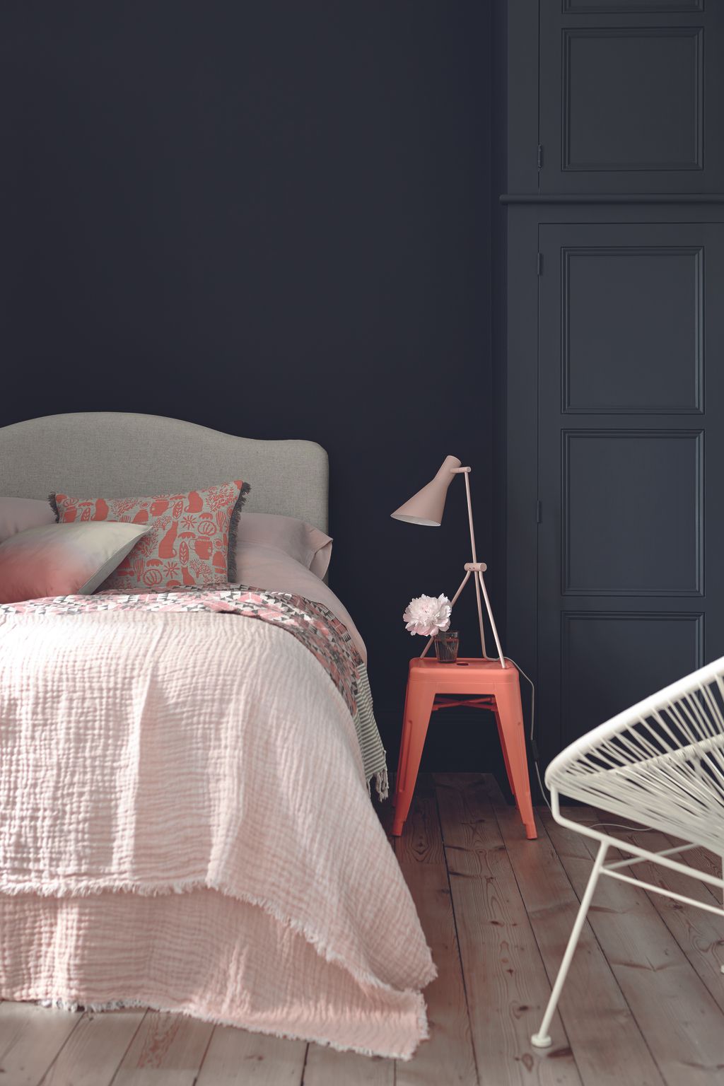 10 accent colors for gray: our favorite color pairings | Homes and Gardens