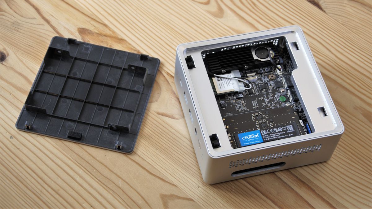 Minisforum Venus NPB7 review | TechRadar