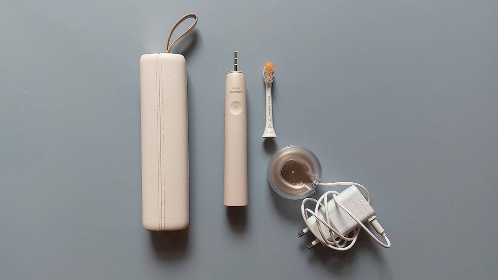 Philips Sonicare Diamondclean 9900 Prestige review: the best electric ...