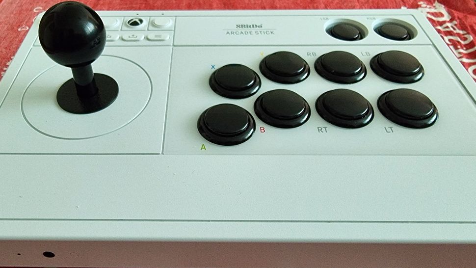 8BitDo Arcade Stick for Xbox review - an ideal fighting game companion ...