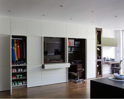 Kitchen TV ideas - how to include a television stylishly | Livingetc