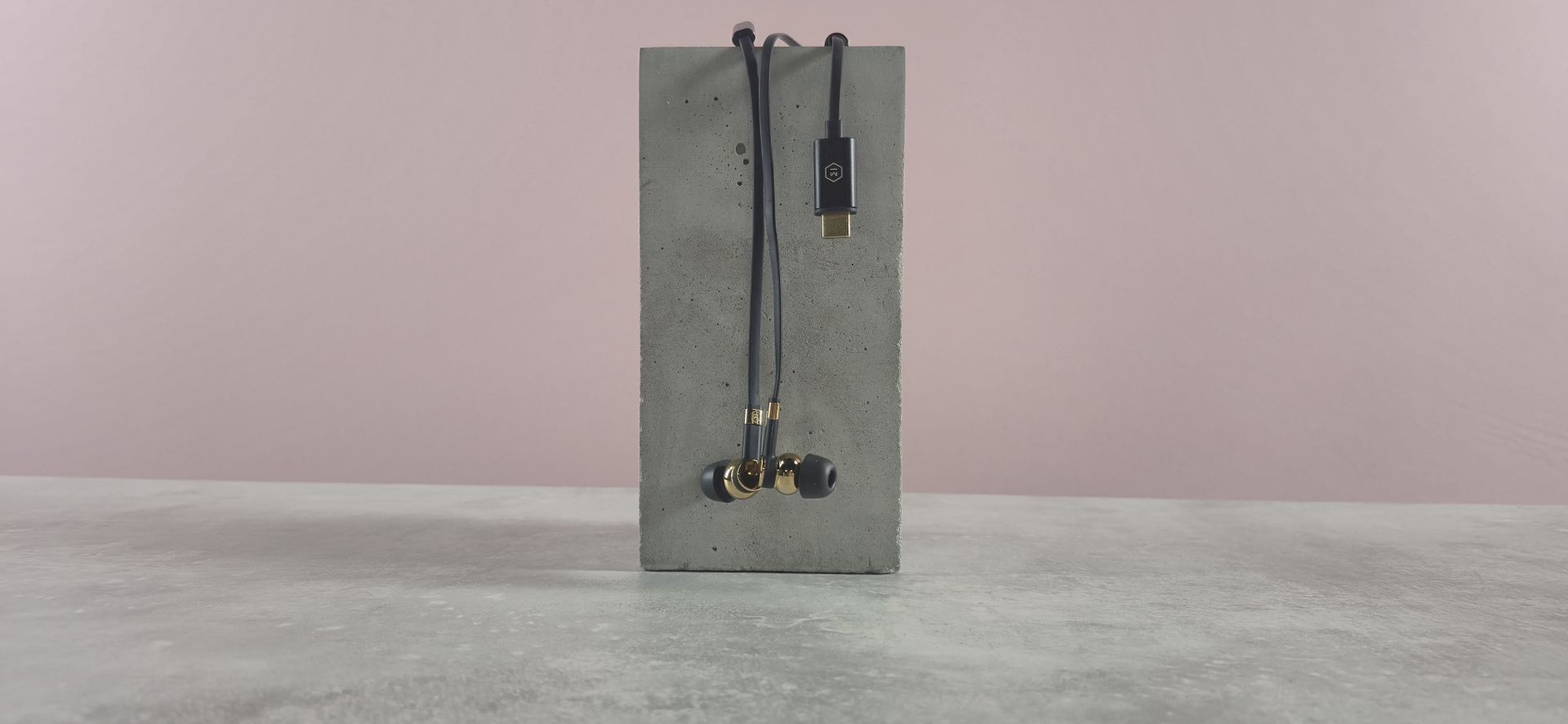 Master & Dynamic ME05 review: refreshed wired earbuds classics that ...