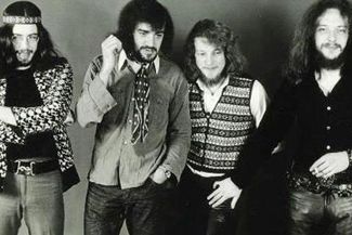 Jethro Tull: From Roots to Branches | Guitar World