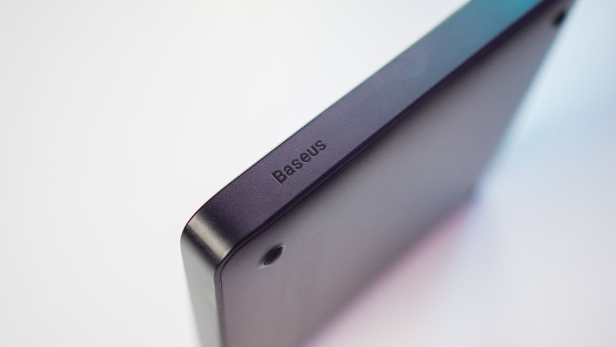 Review: Baseus Blade is an ultra-thin 20,000mAh power bank with 100W ...