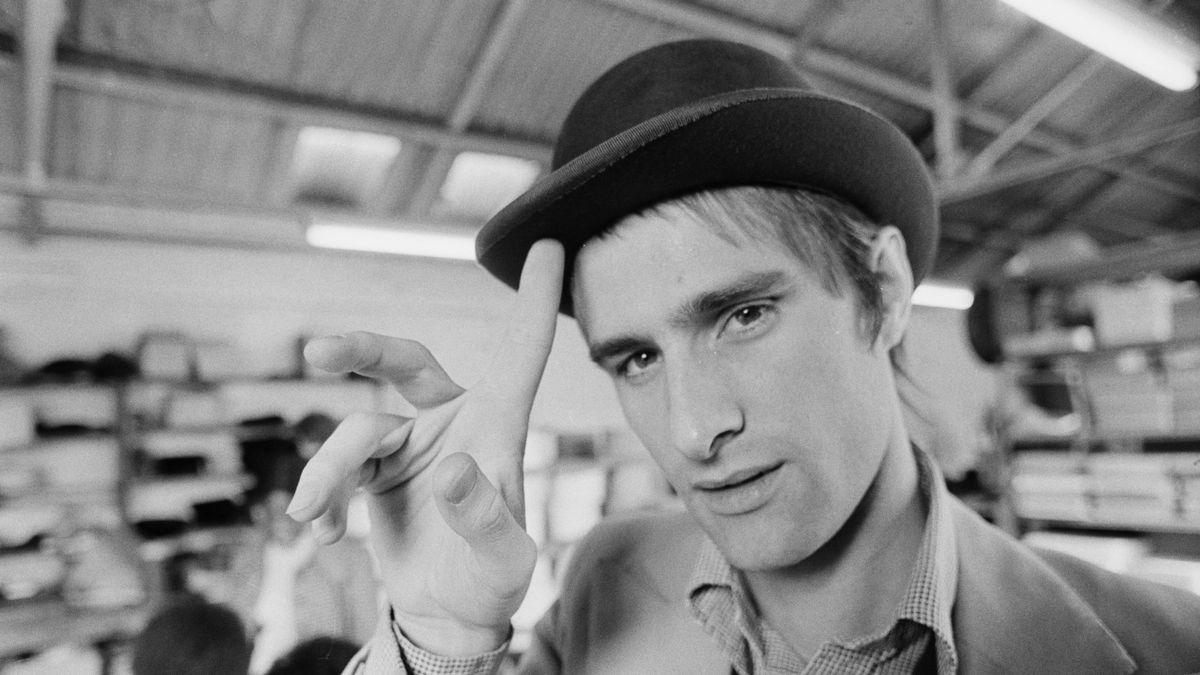 "What a talent. What a character": Tributes to Steve Harley, Cockney ...