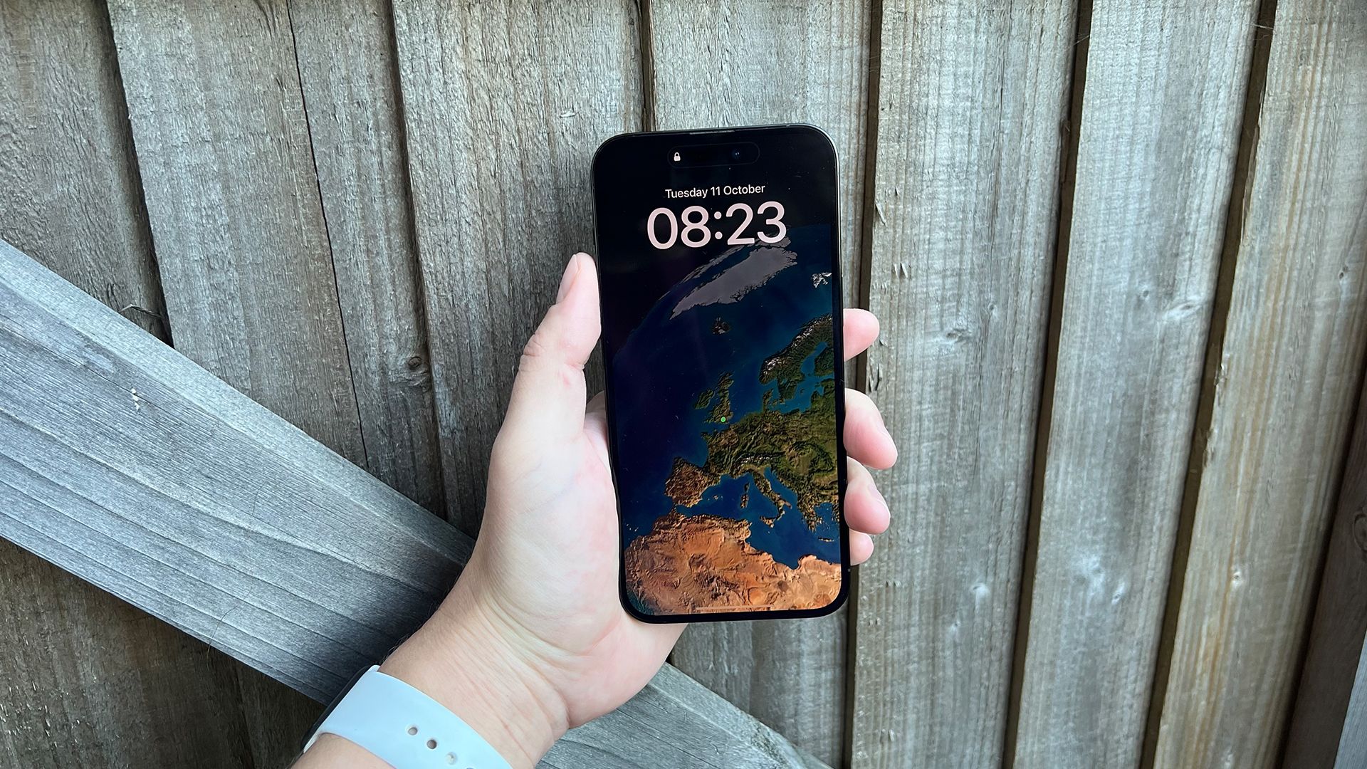 Apple might be working on its own Micro LED displays for iPhone | What ...