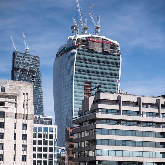 Walkie Scorchie: London's newest member of the City's tall building ...