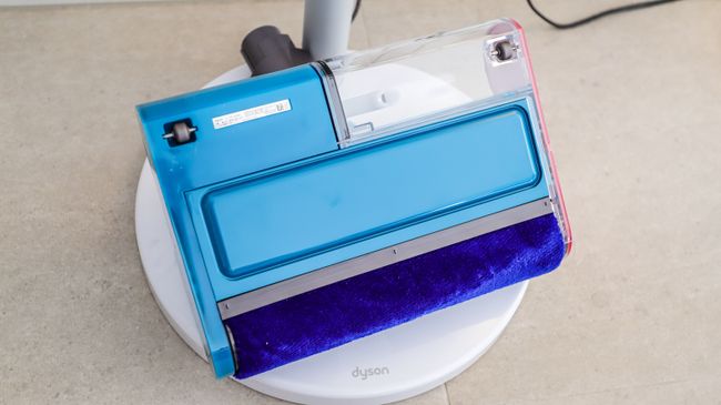 Dyson V15s Detect Submarine review: does Dyson's only vacuum-mop sink ...