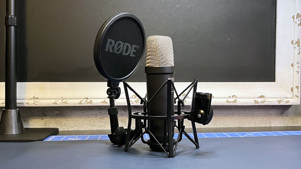 Rode NT1 5th Generation Mic Review: Dual Connectivity | Tom's Hardware