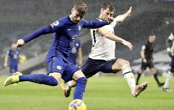 Highlights: Chelsea edge Spurs in tight London derby | FourFourTwo