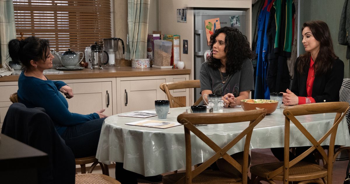 Emmerdale spoilers: Suzy Merton drops a BOMBSHELL | What to Watch