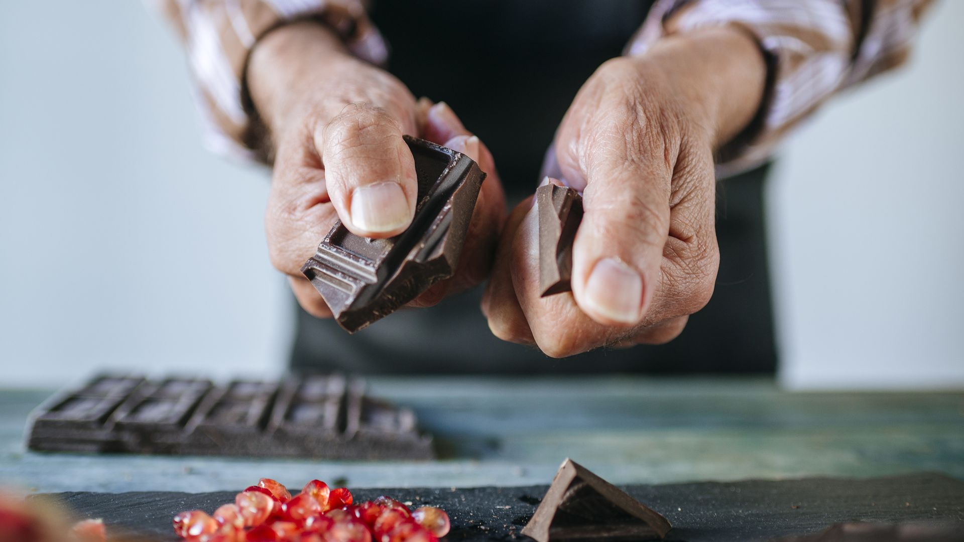 Scientists say you can eat chocolate and lose weight, here's why | Fit&Well