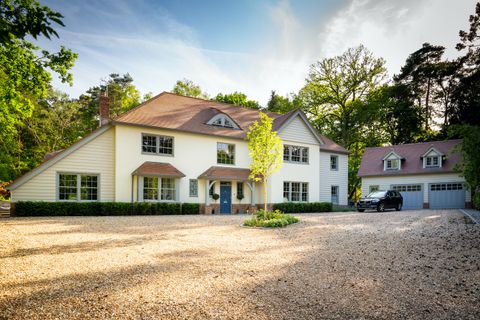 Dormer Windows: Expert Tips and Essential Design Ideas | Homebuilding