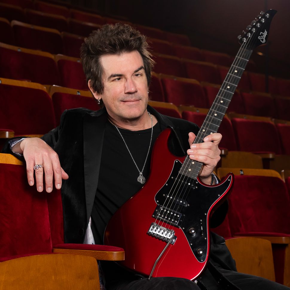 How Pete Thorn landed gigs with SatchVai, Chris Cornell & Don Henley ...