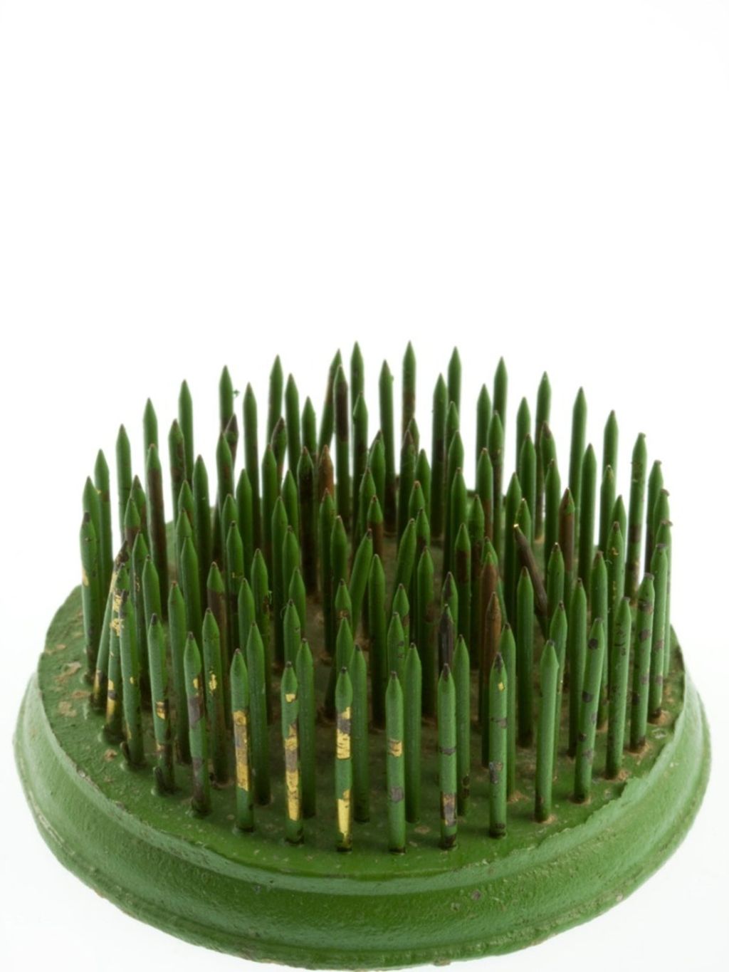 How To Make A Flower Frog: Flower Frog Arrangement Ideas | Gardening ...