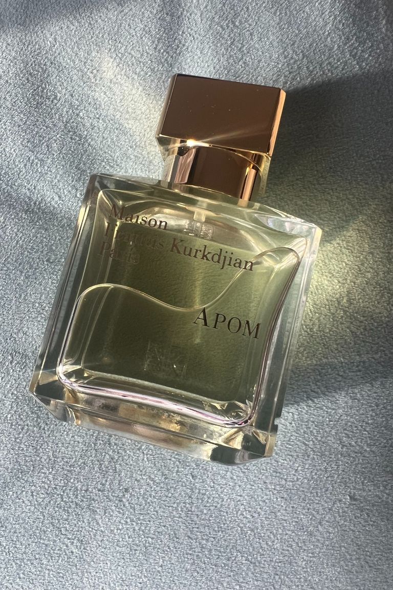 18 Best Light Perfumes, Tested and Reviewed by Editors | Marie Claire