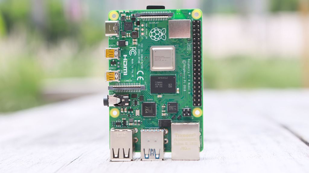 Which Raspberry Pi Should I Buy? | Tom's Hardware