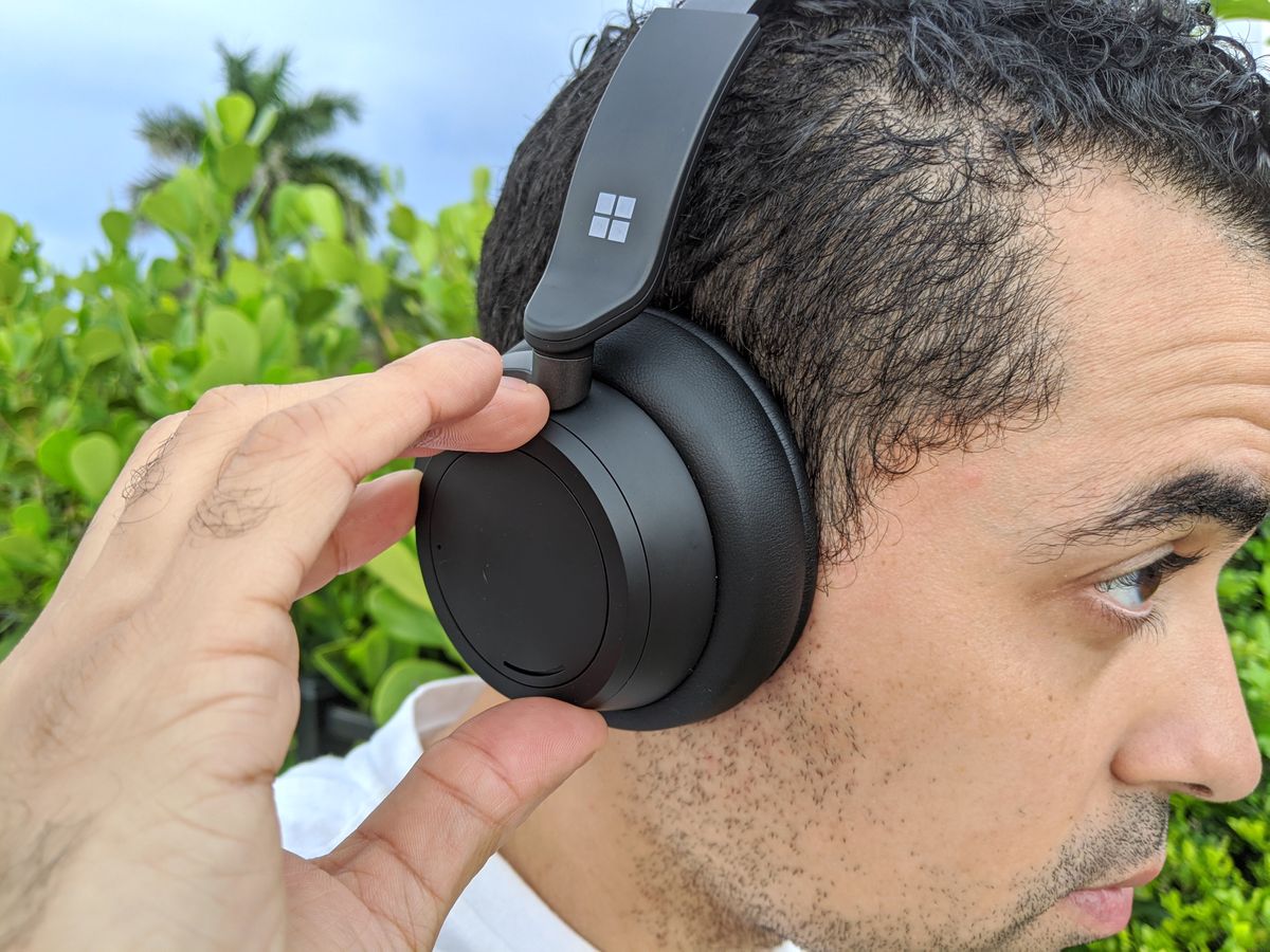 Microsoft Surface Headphones 2 review | Tom's Guide