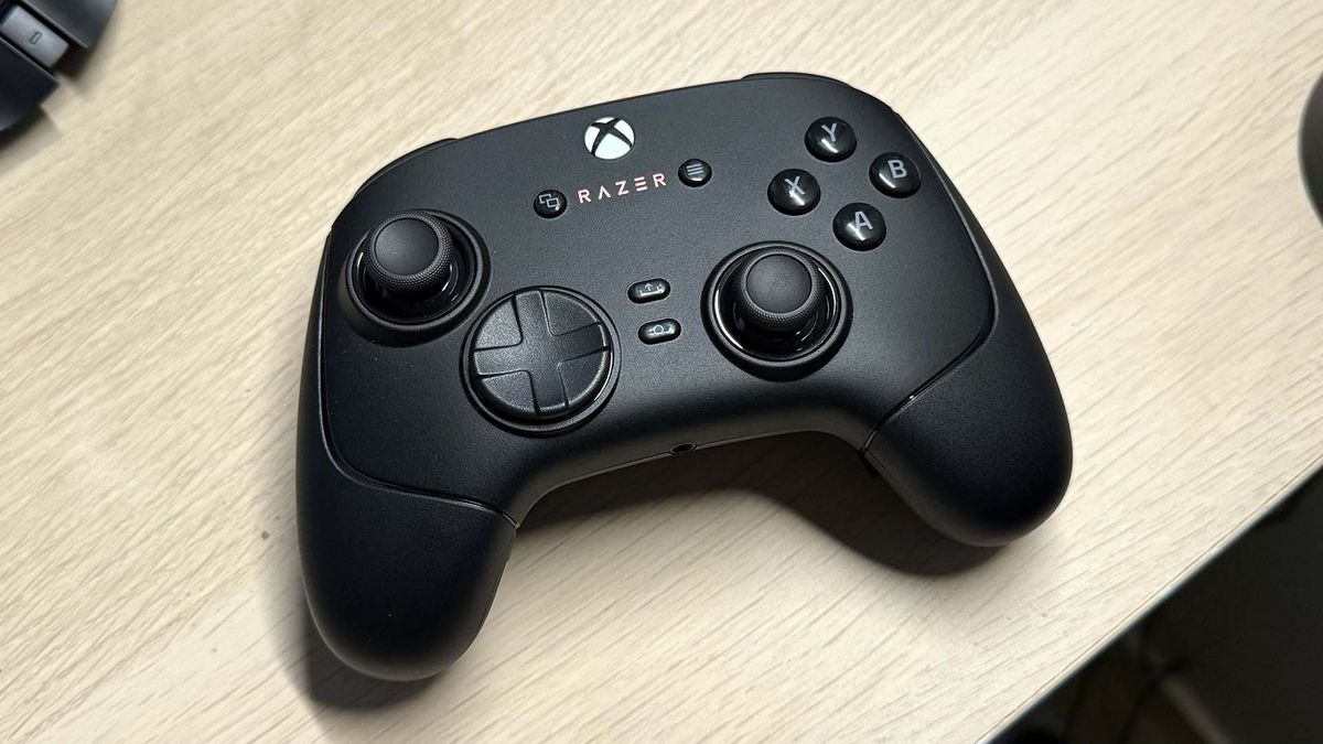 My beloved Razer PC controller is finally on discount this Cyber Monday ...