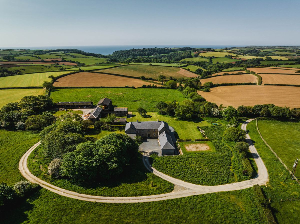 A 'Holy Grail' Cornwall property with location, land and endless views ...