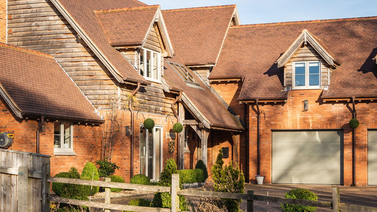 12 brilliant roof covering ideas for all budgets | Homebuilding