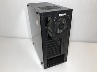 FSP CMT510 Tempered Glass Mid-Tower Case Review - Tom's Hardware | Tom ...