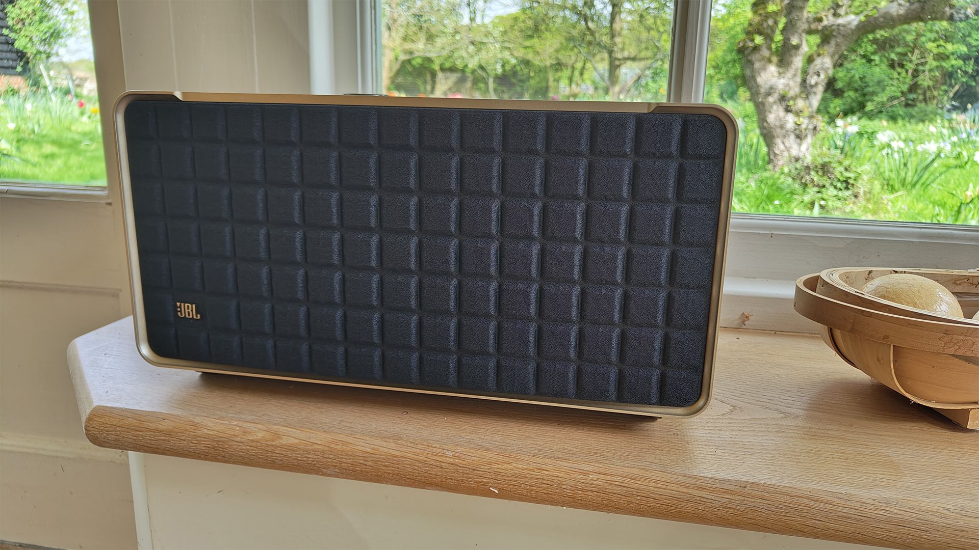 JBL Authentics 500 review: large footprint, handsome looks and attention-grabbing sound | What ...