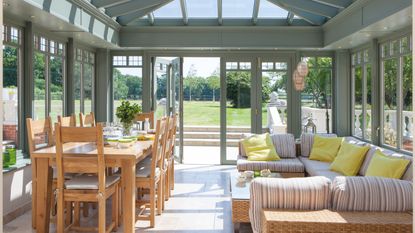 What’s the difference between a conservatory and orangery? | Ideal Home