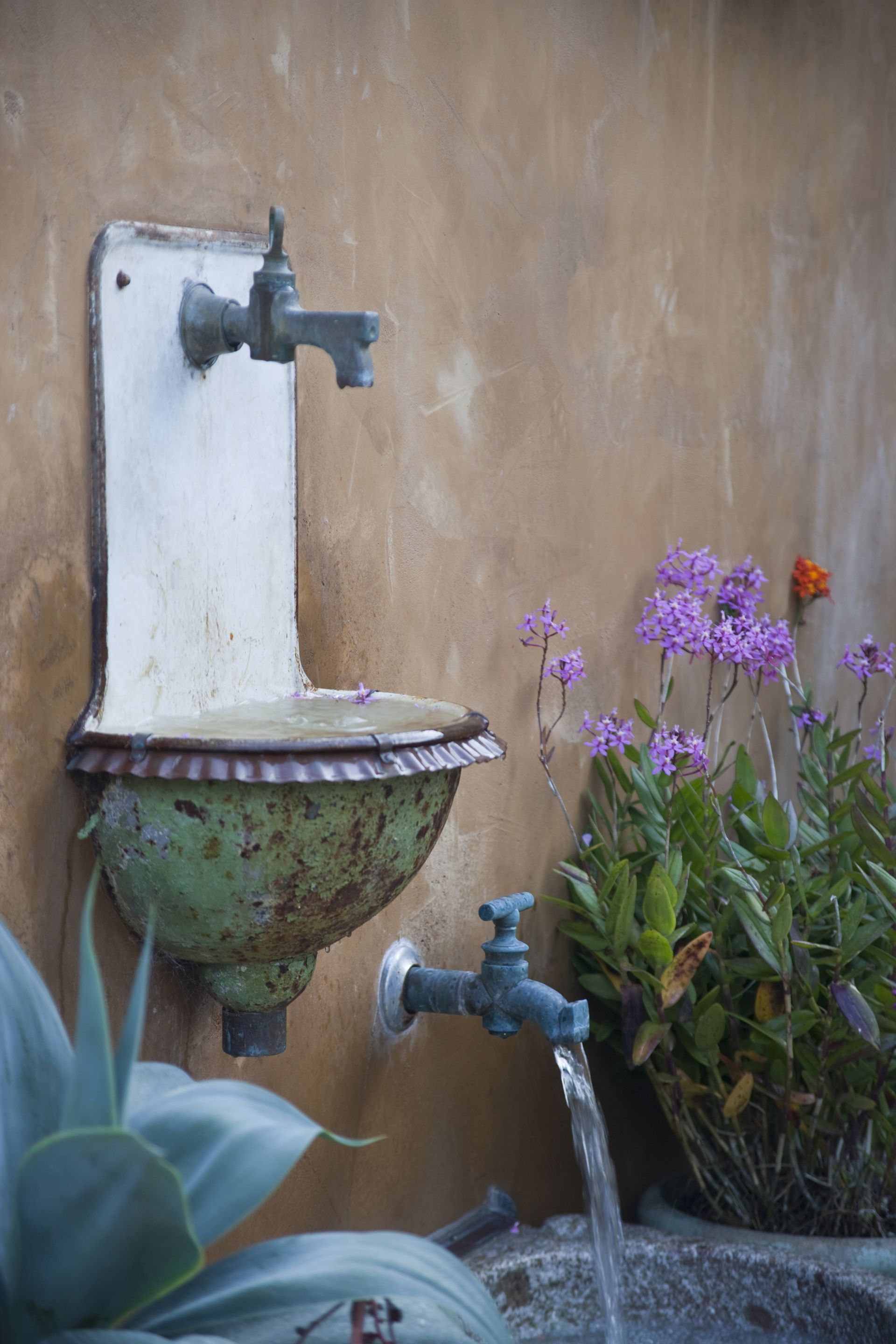 Outdoor sink ideas: 12 stylish basins that will add character and ...