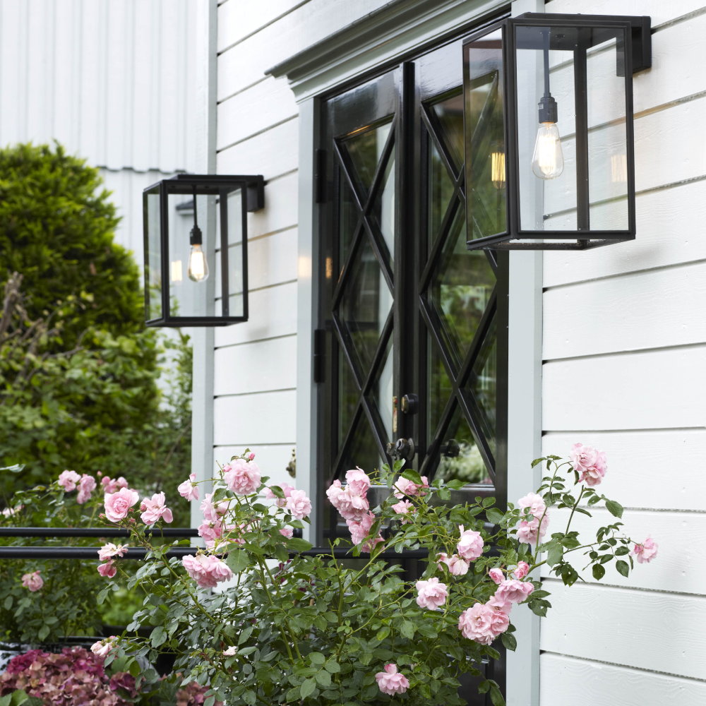 Outdoor wall lighting ideas - ways to use exterior wall lights in any ...