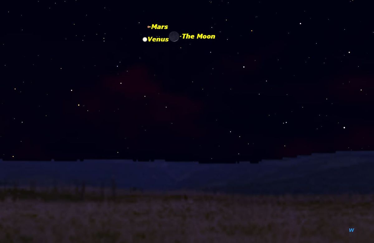 Moon, Venus, Mars Meet in Friday Night Sky: How to See It | Space