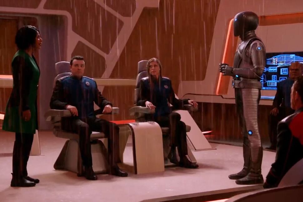 Robot Isaac Takes Human Form For Romance On 'The Orville' in 'A Happy ...